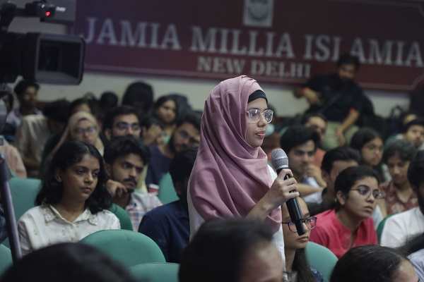 AJK MCRC organizes A Talk on ‘Journalism: Challenges and Emerging ...